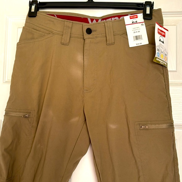 Wrangler | Pants | Wrangler Tan Straight Fit Performance Zip Cargo ...